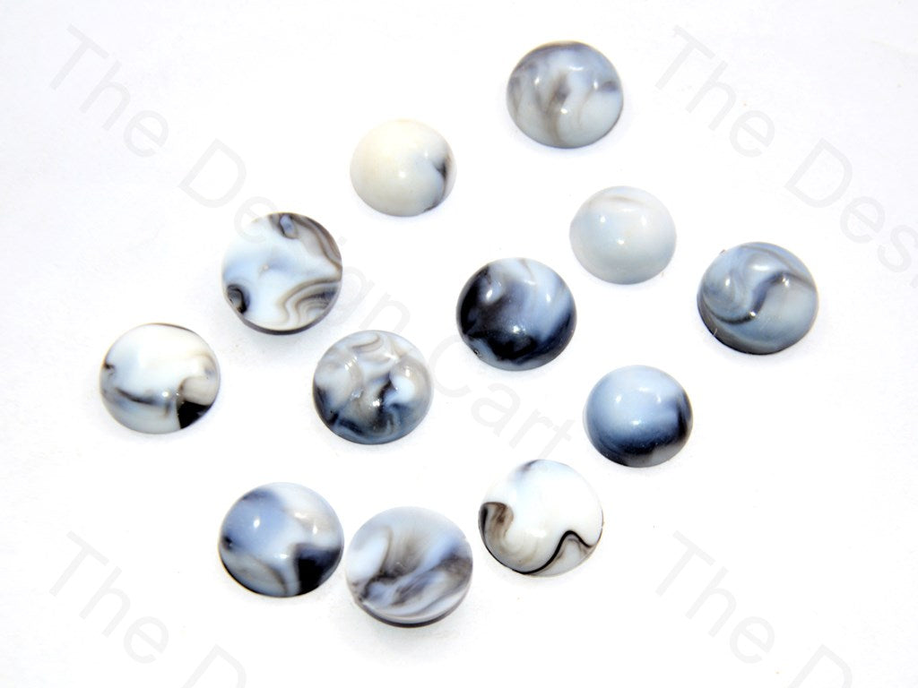 White Black Dissolve Design Round Plastic Stones