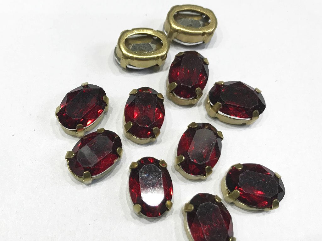 Dark Red Oval Resin Stones with Catcher (14x10 mm)